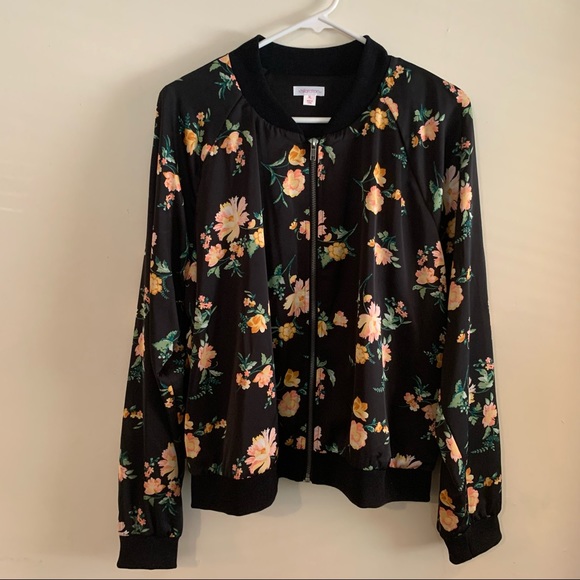 Xhilaration | Jackets & Coats | Floral Zip Front Long Sleeve Jacket ...